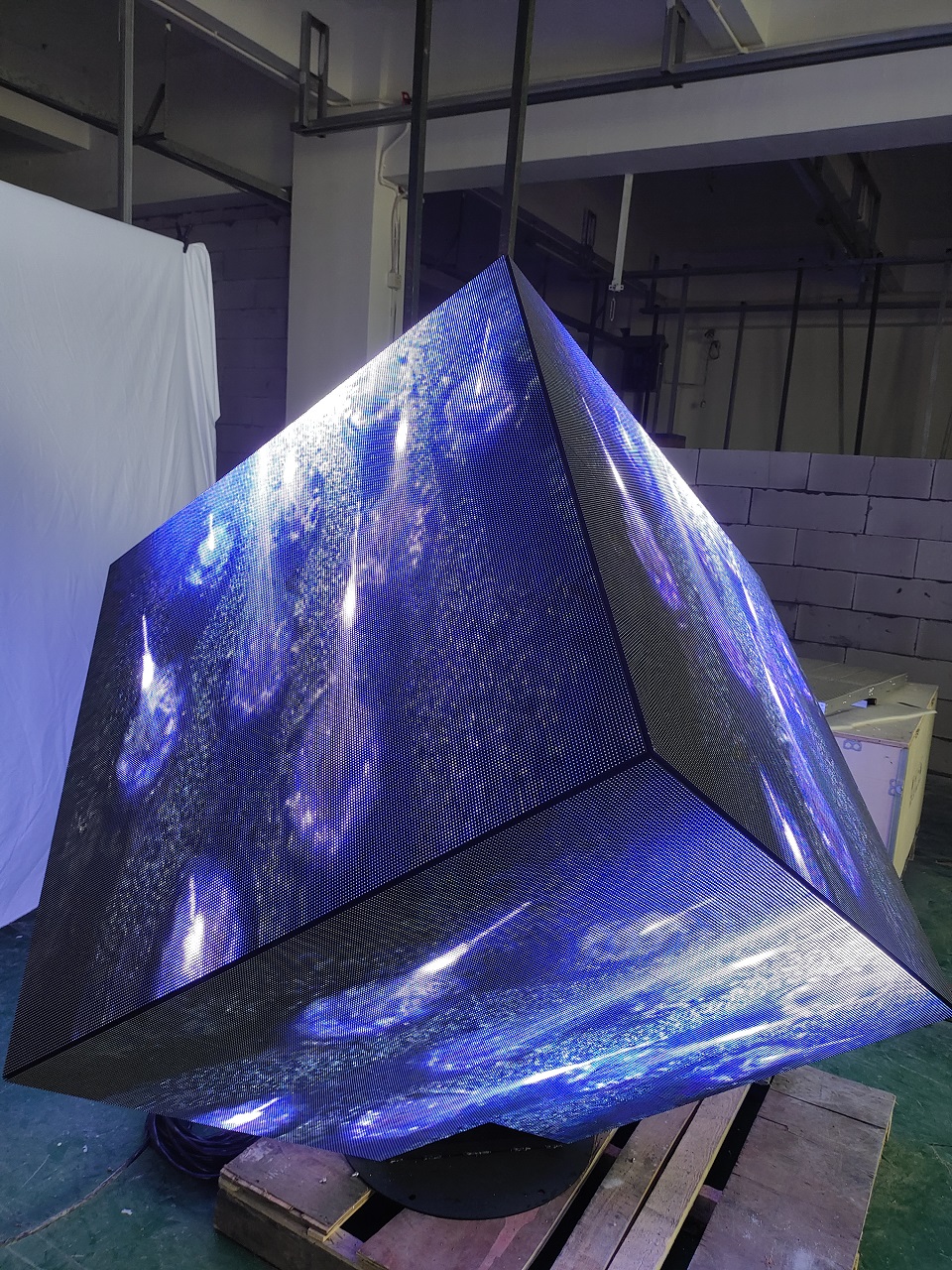 What is led cube? What are its characteristics? - China LED Screens Manufacturer - SoStron